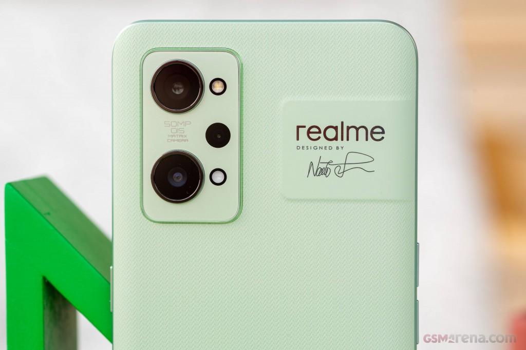 Realme GT2 pictures, official photos