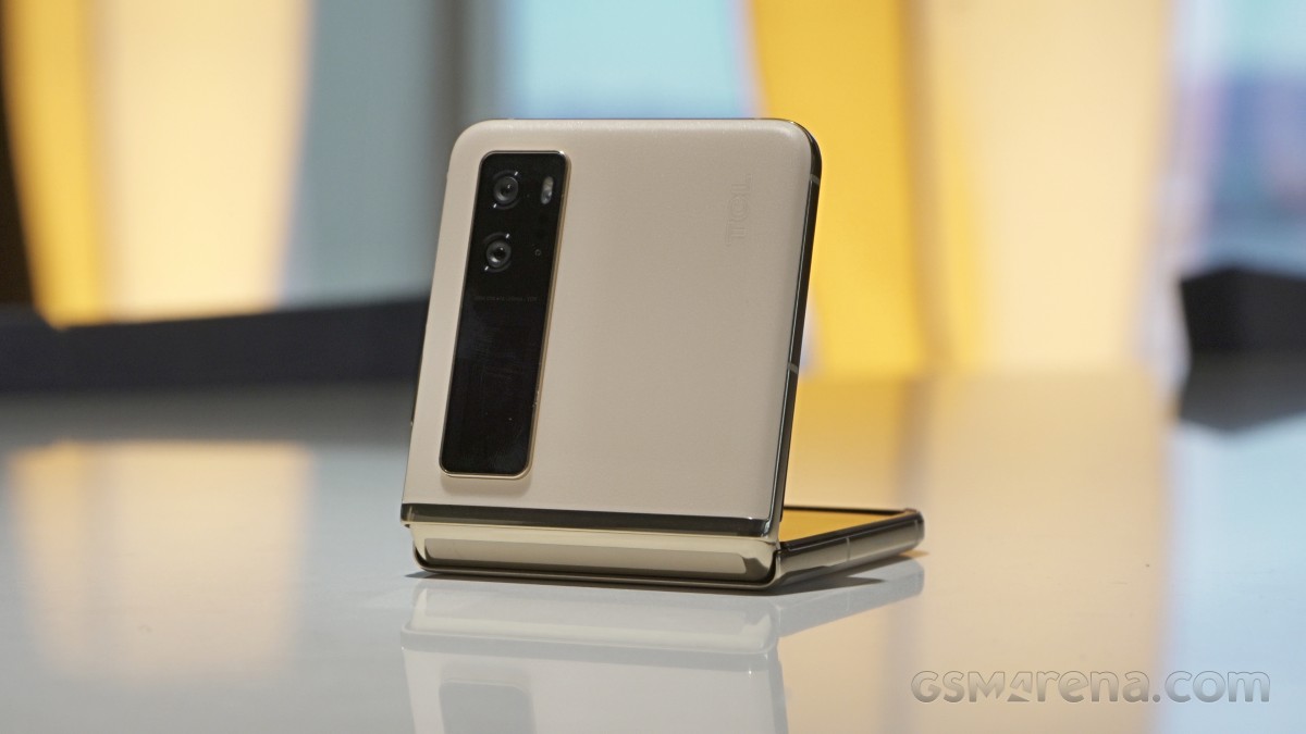 TCL at CES 2022: 30 V 5G, 30 XE 5G, Project Chicago, NxtPaper 10s ...