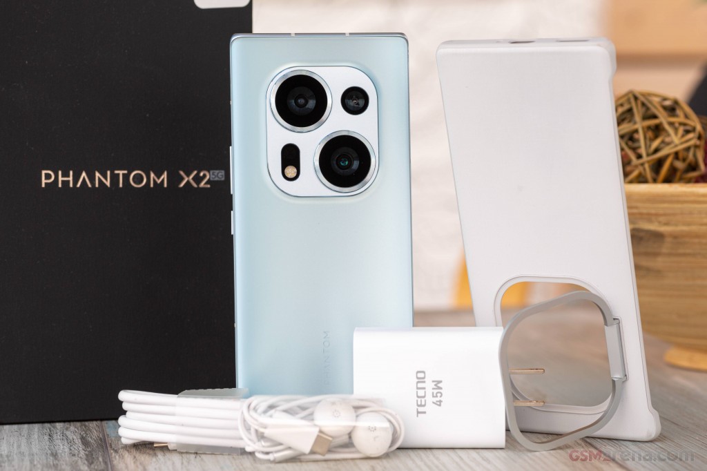 Tecno Phantom X2 pictures, official photos
