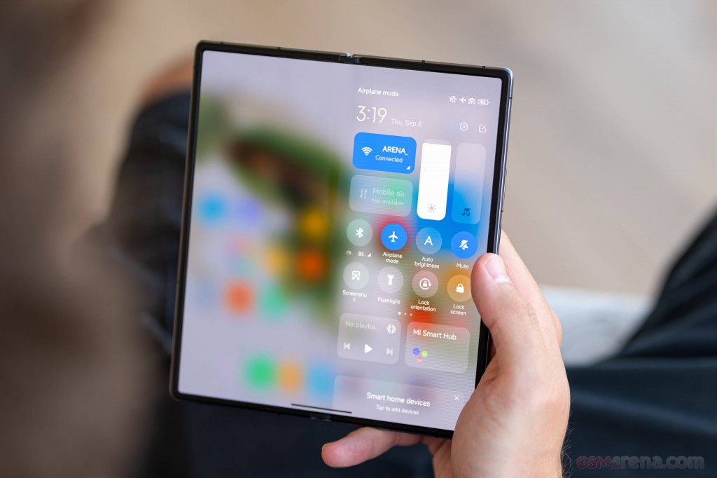 Xiaomi Mix Fold 2 pictures, official photos