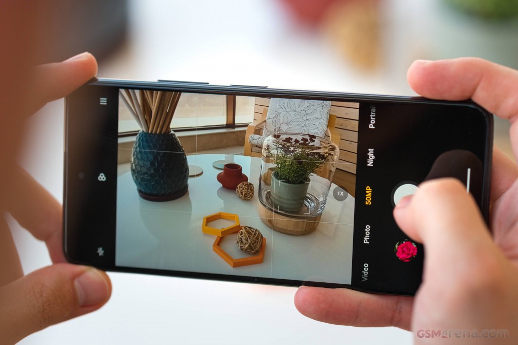 Xiaomi Redmi Note 11S 5G pictures, official photos