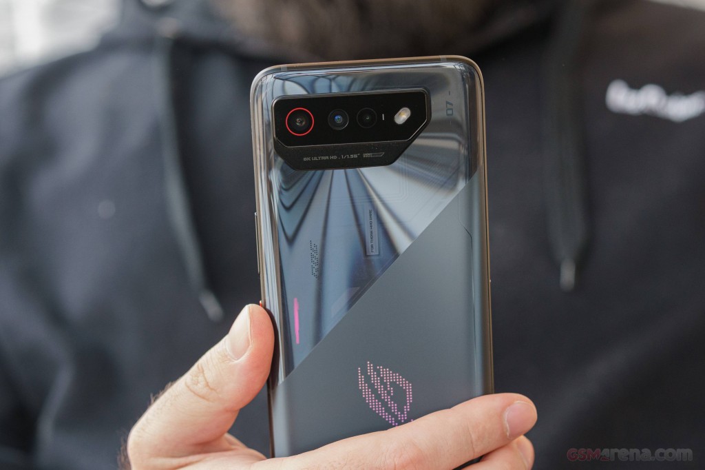 Asus ROG Phone 7 pictures, official photos