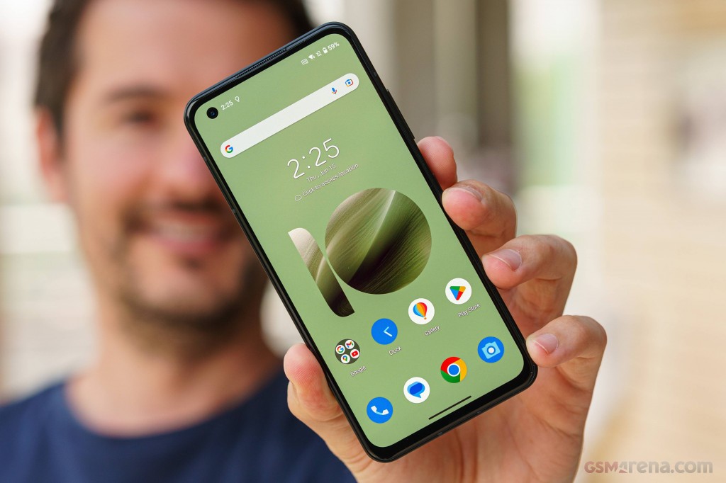 Asus Zenfone 10 pictures, official photos