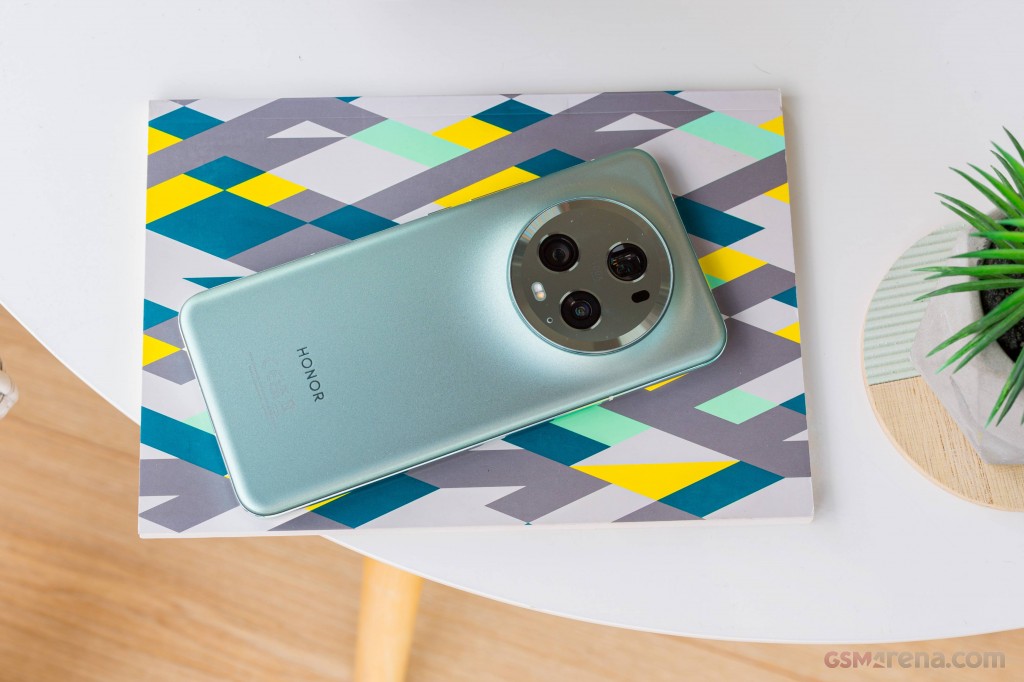 Honor Magic5 Pro pictures, official photos
