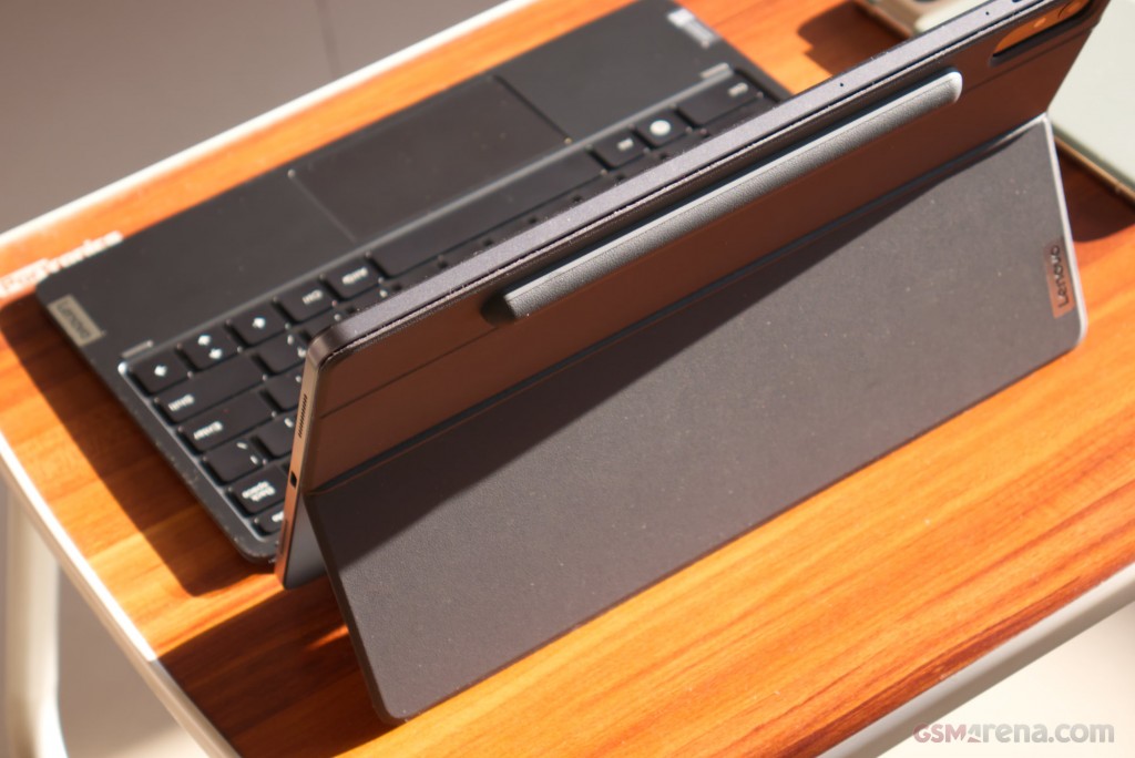 Lenovo Tab P11 Pro Gen 2 pictures, official photos