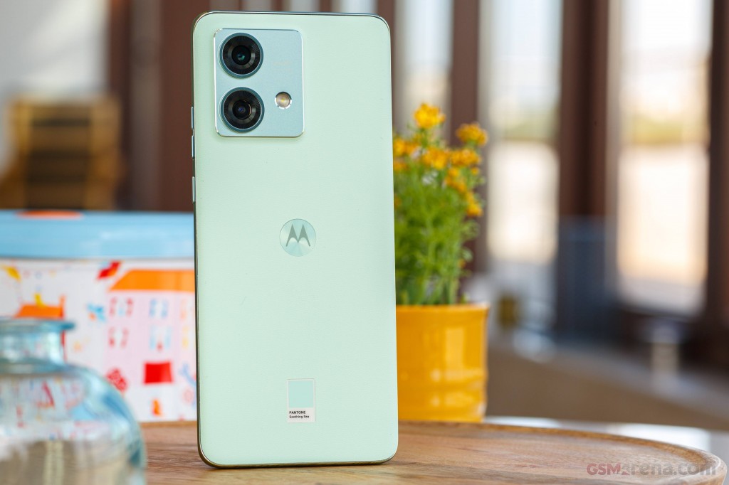 Motorola Edge 40 Neo pictures, official photos