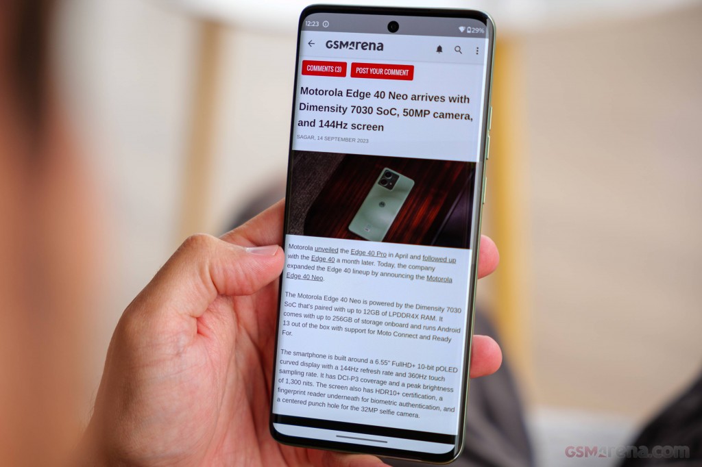 Motorola Edge 40 Neo pictures, official photos