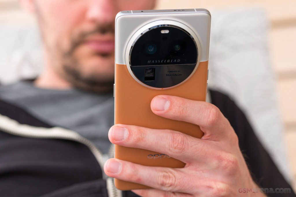 Oppo Find X6 Pro pictures, official photos