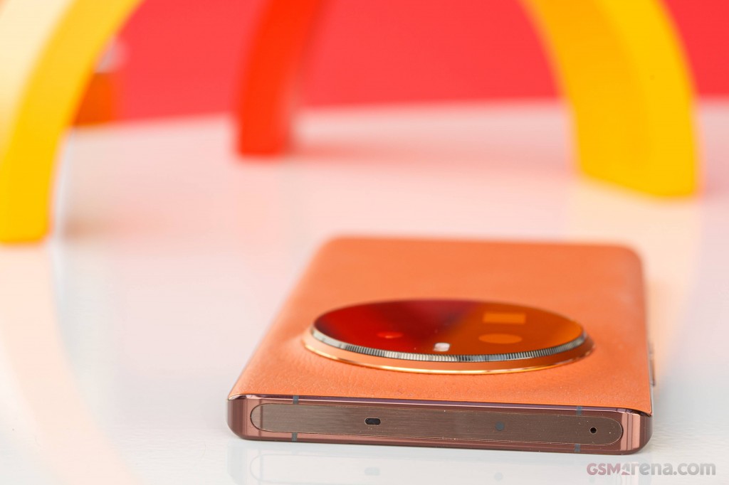 Realme GT5 Pro pictures, official photos