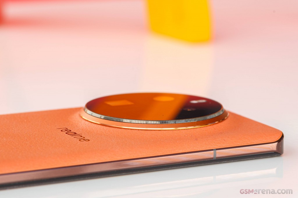 Realme GT5 Pro pictures, official photos