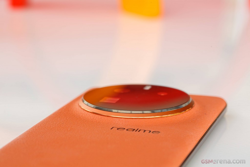 Realme GT5 Pro pictures, official photos