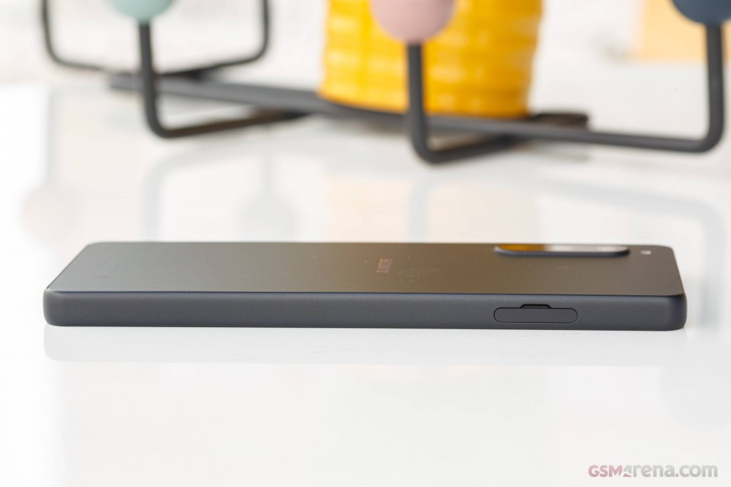 Sony Xperia 10 V pictures, official photos