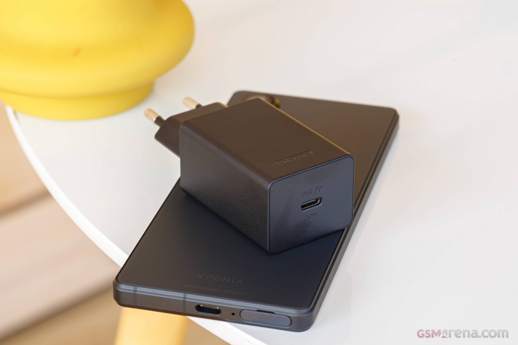 Sony Xperia 5 V pictures, official photos