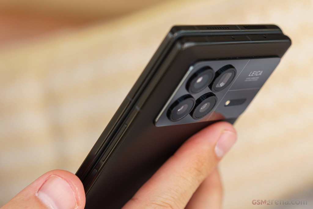 Xiaomi Mix Fold 3 pictures, official photos