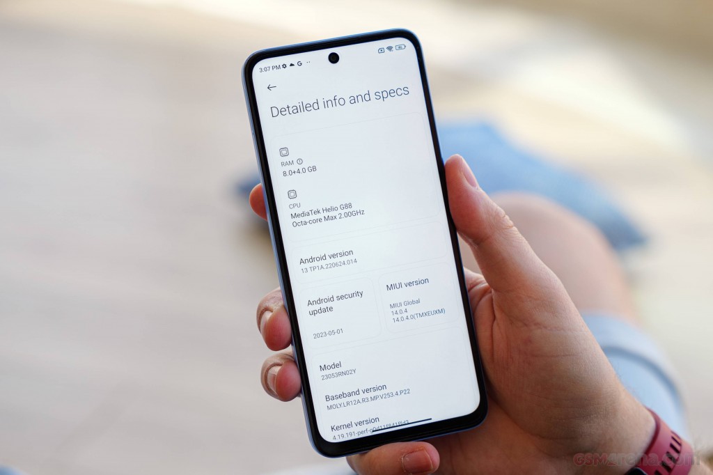 Xiaomi Redmi 12 pictures, official photos
