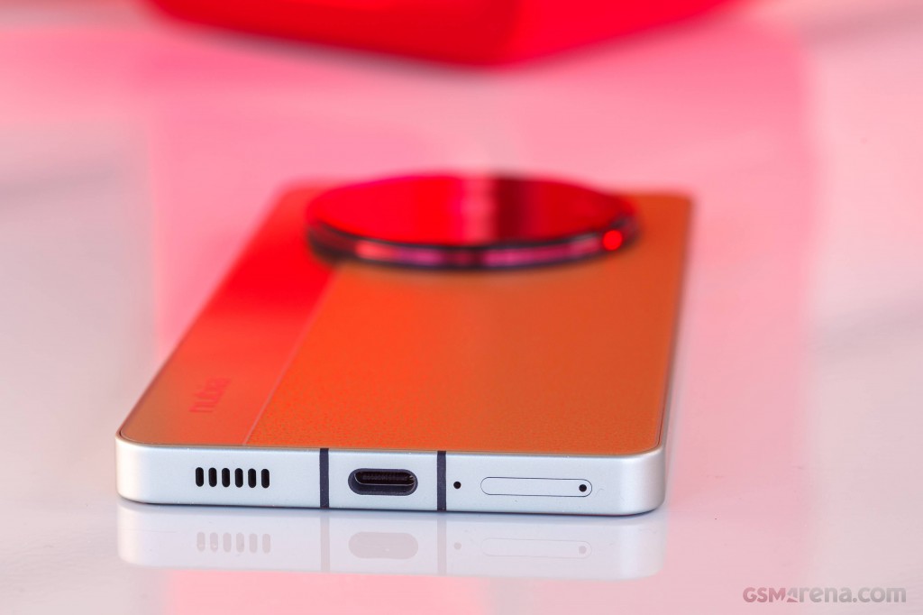 ZTE nubia Z50S Pro pictures, official photos
