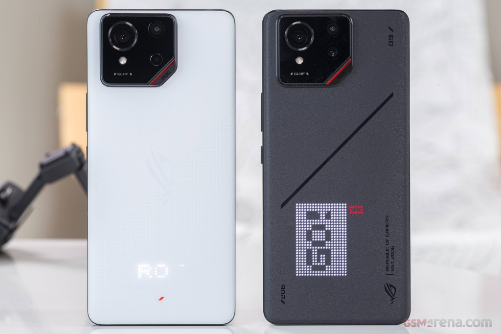 Asus ROG Phone 9 Pro pictures, official photos