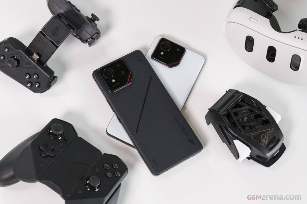 Asus ROG Phone 9 Pro pictures, official photos