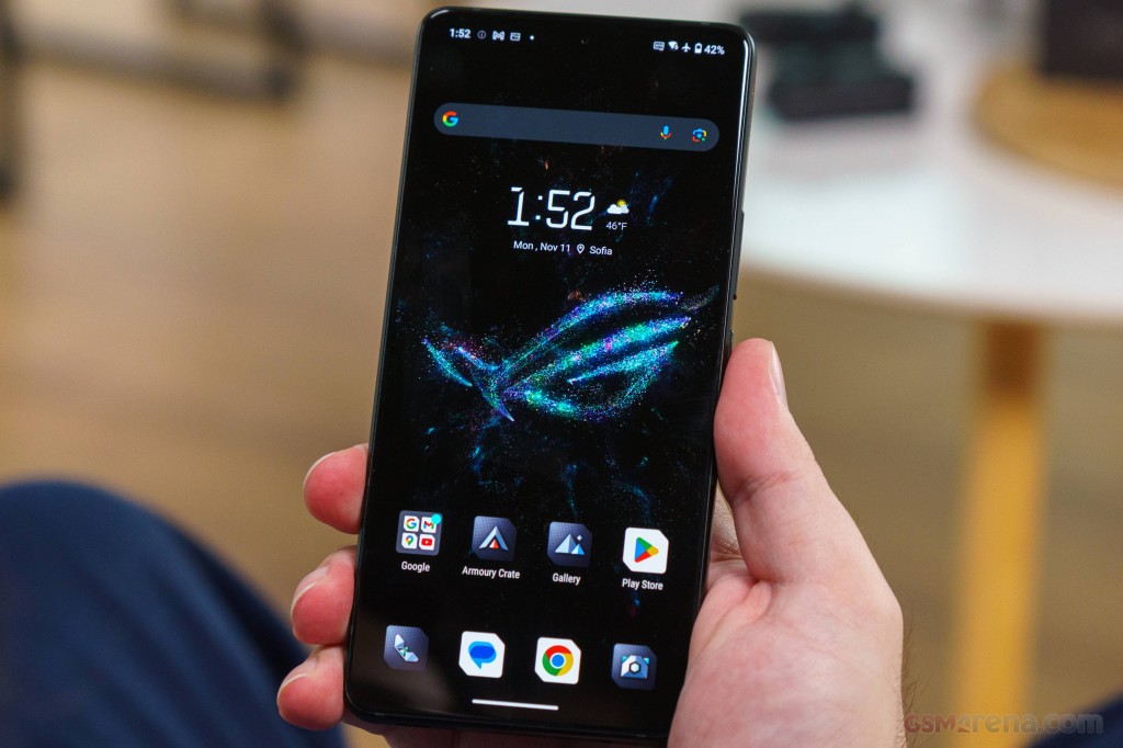 Asus ROG Phone 9 Pro pictures, official photos