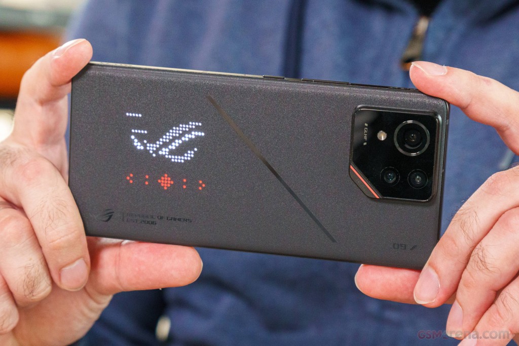 Asus ROG Phone 9 Pro pictures, official photos