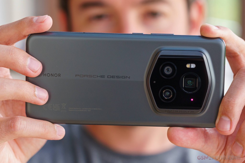 Honor Magic6 RSR Porsche Design pictures, official photos