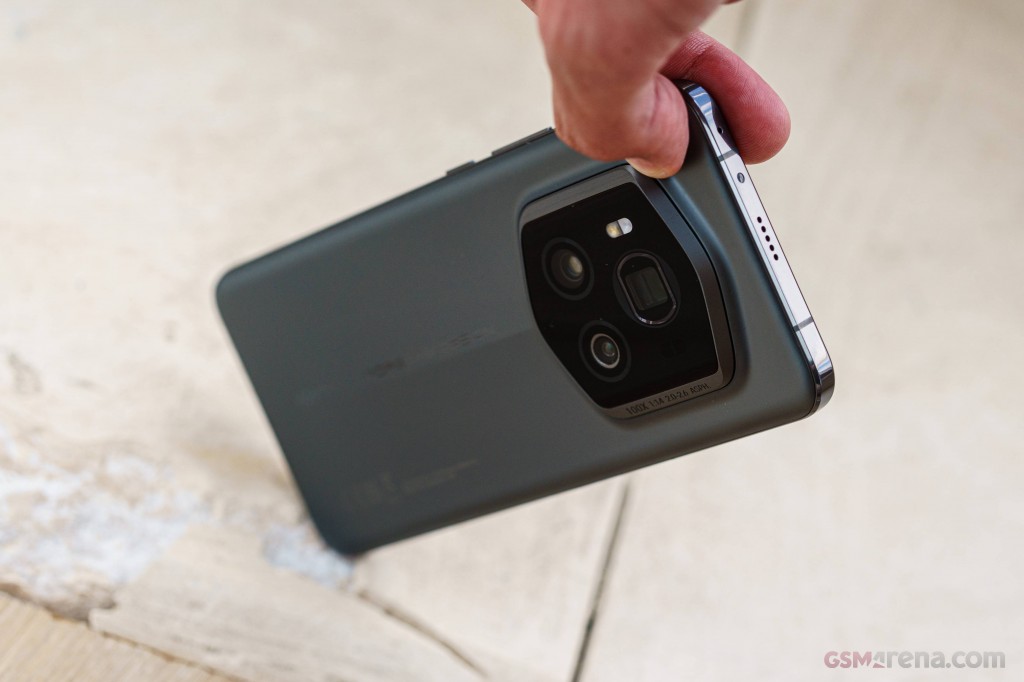 Honor Magic6 RSR Porsche Design pictures, official photos