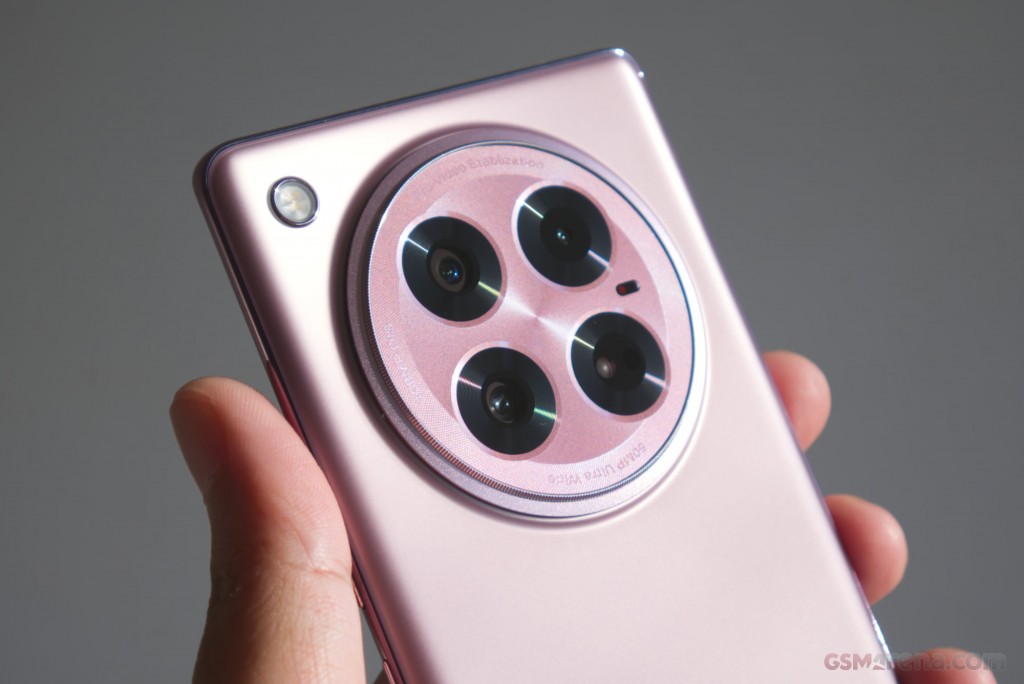 Infinix Zero 40 pictures, official photos