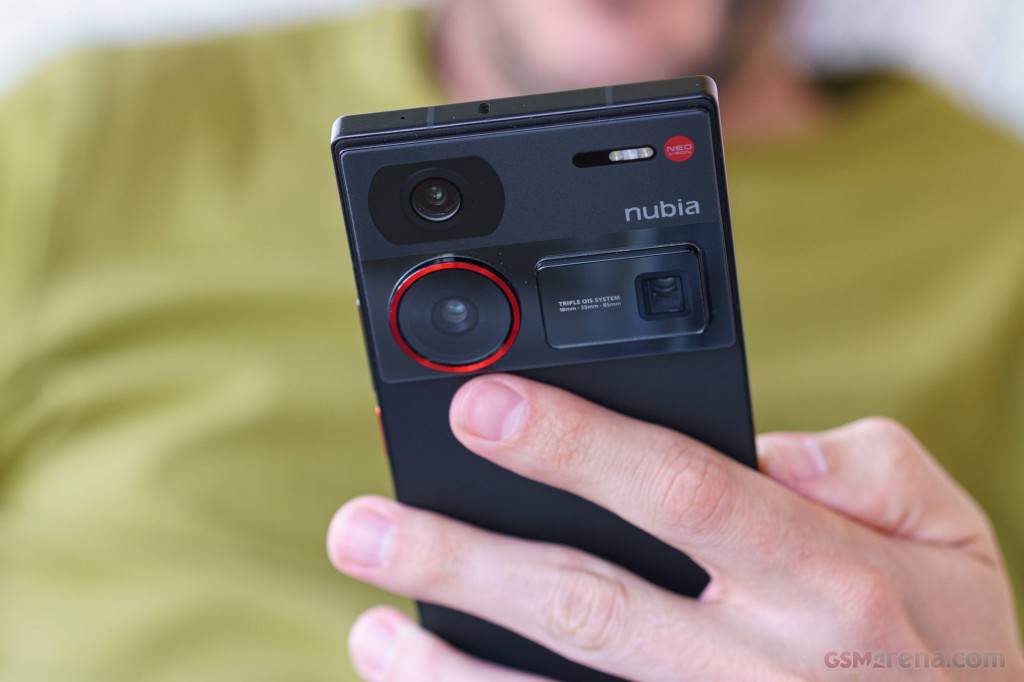 ZTE nubia Z60 Ultra pictures, official photos