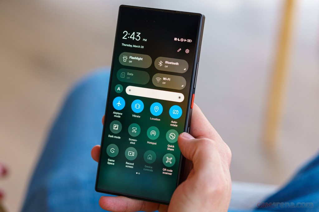 ZTE nubia Z60 Ultra pictures, official photos