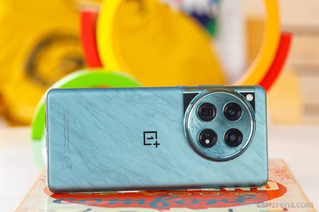 OnePlus 12 pictures, official photos