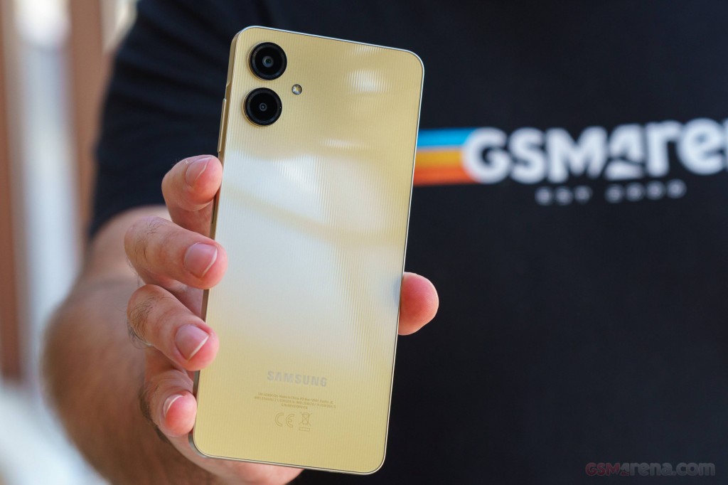 Samsung Galaxy A06 pictures, official photos