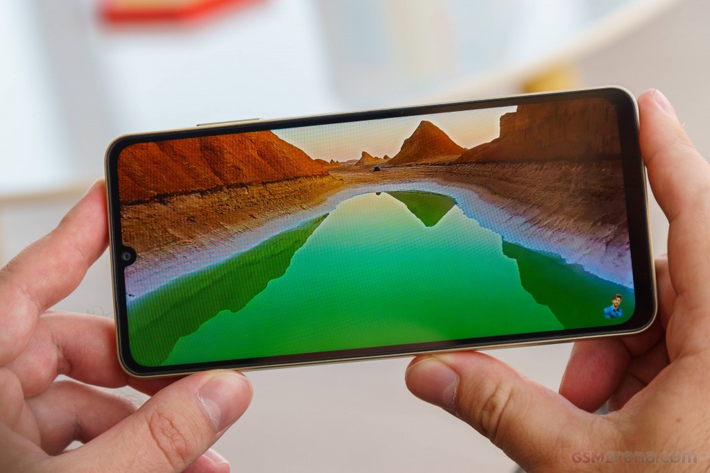 Samsung Galaxy A06 pictures, official photos