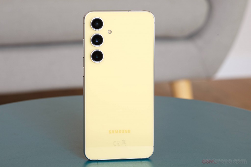 Samsung Galaxy S24 FE pictures, official photos