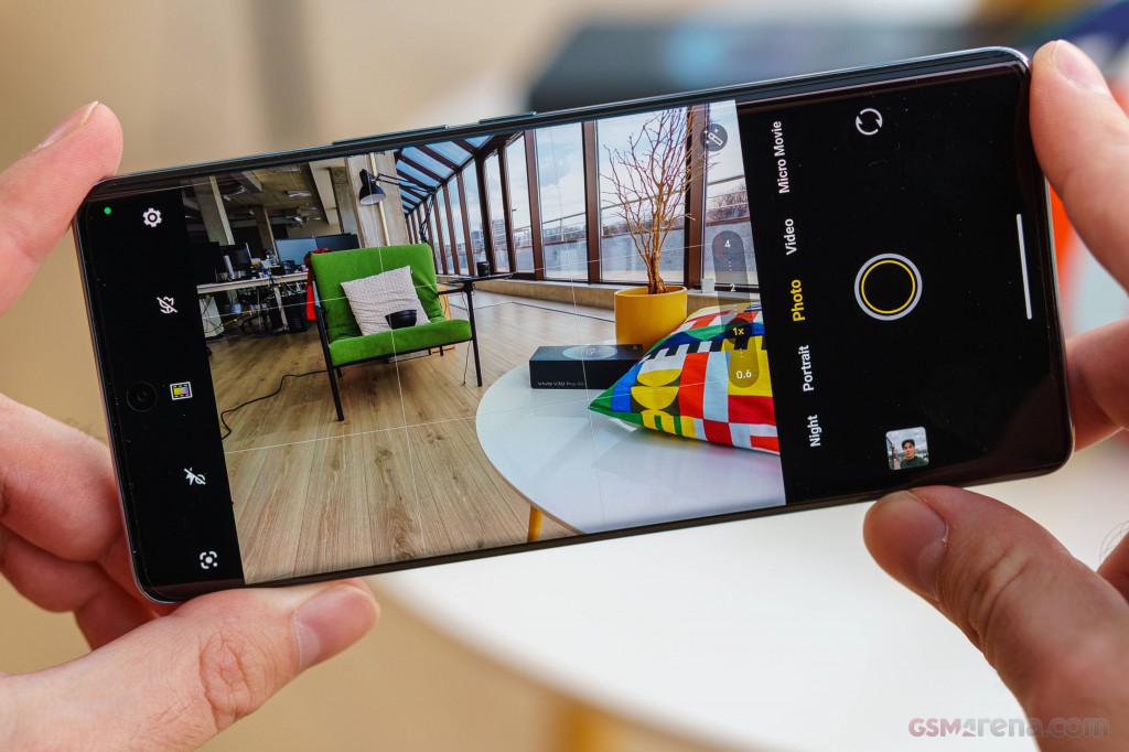 vivo V30 Pro pictures, official photos