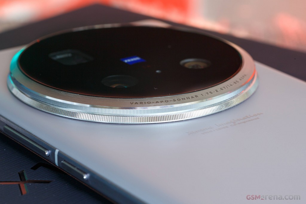 vivo X100 Ultra pictures, official photos
