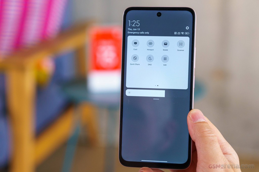 Xiaomi Redmi 13 pictures, official photos