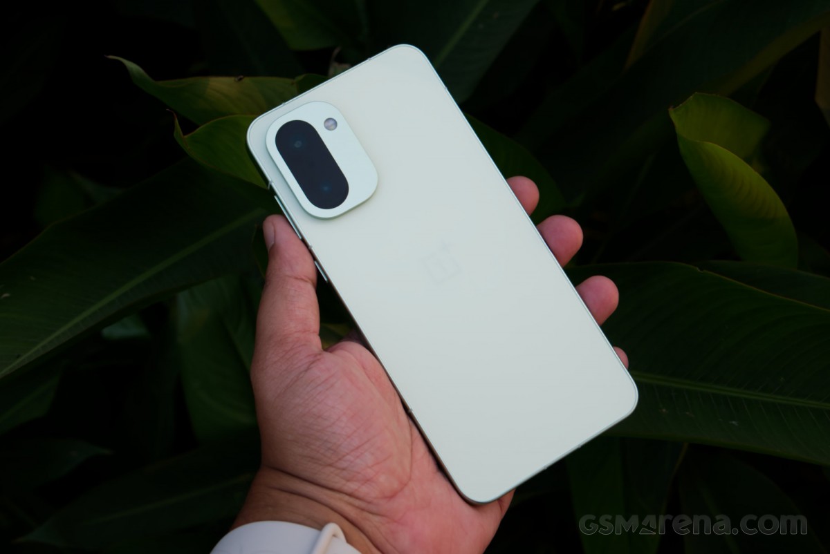 OnePlus 15R hands-on review: Camera, conclusion