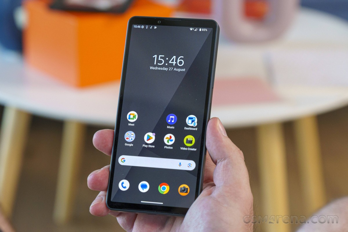 Sony Xperia 10 VII review: Design, build quality, handling
