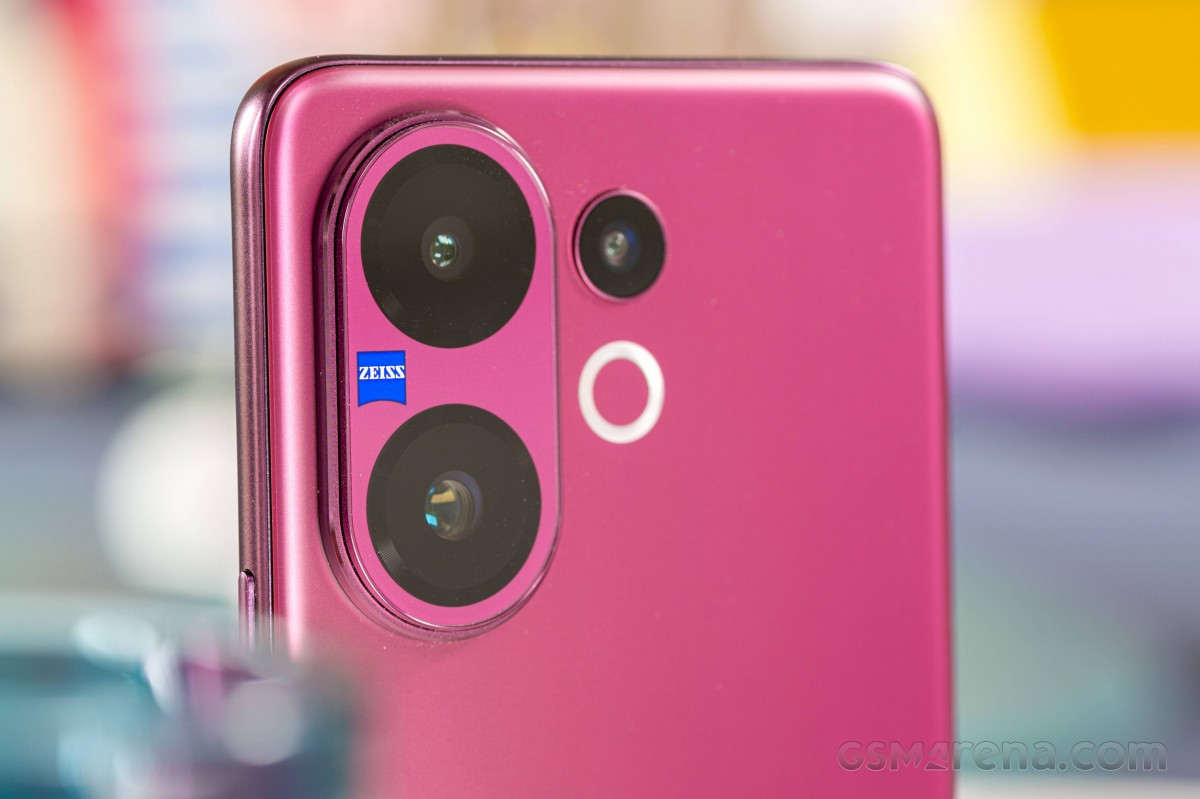 vivo V60 review: Camera, photo and video quality