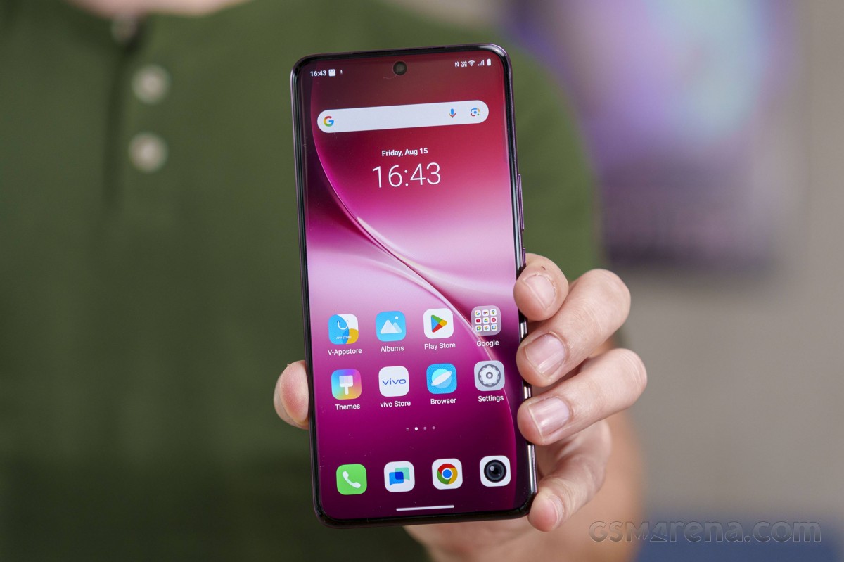 vivo V60 review: Design, build quality, handling