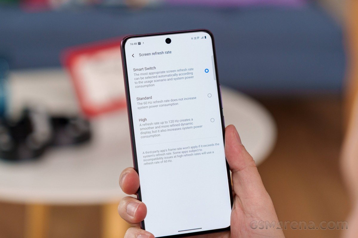 vivo V60 review: Our lab tests - display, battery life, charging speed ...