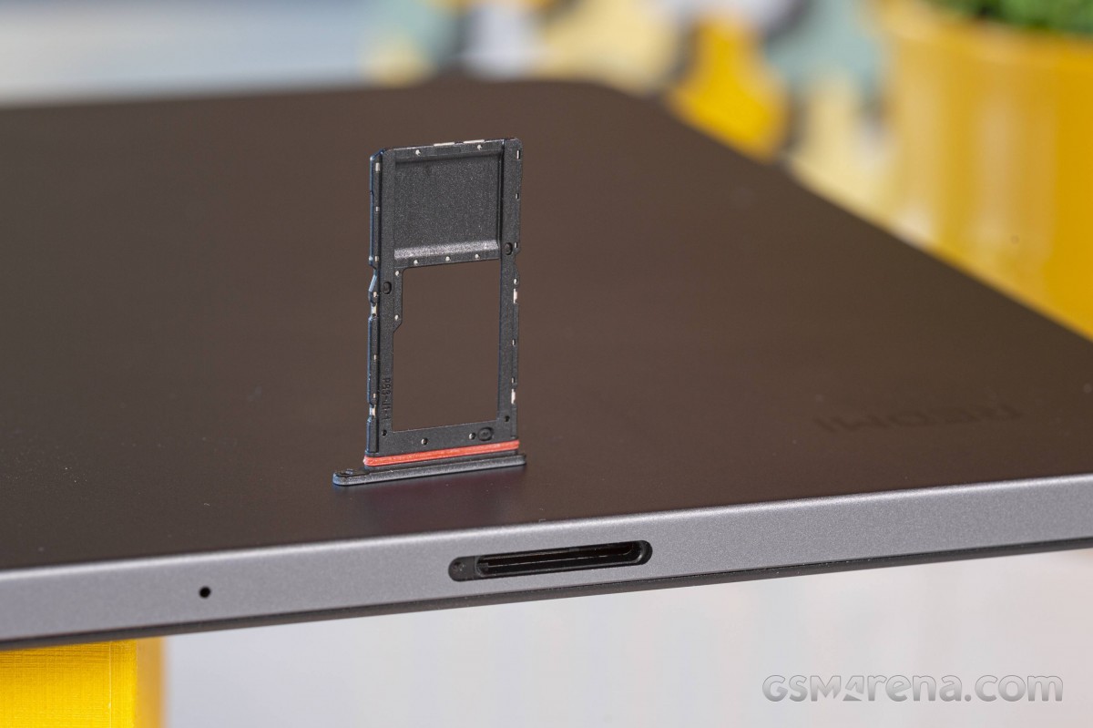 Xiaomi Redmi Pad 2 Pro review: Design, build quality, handling ...