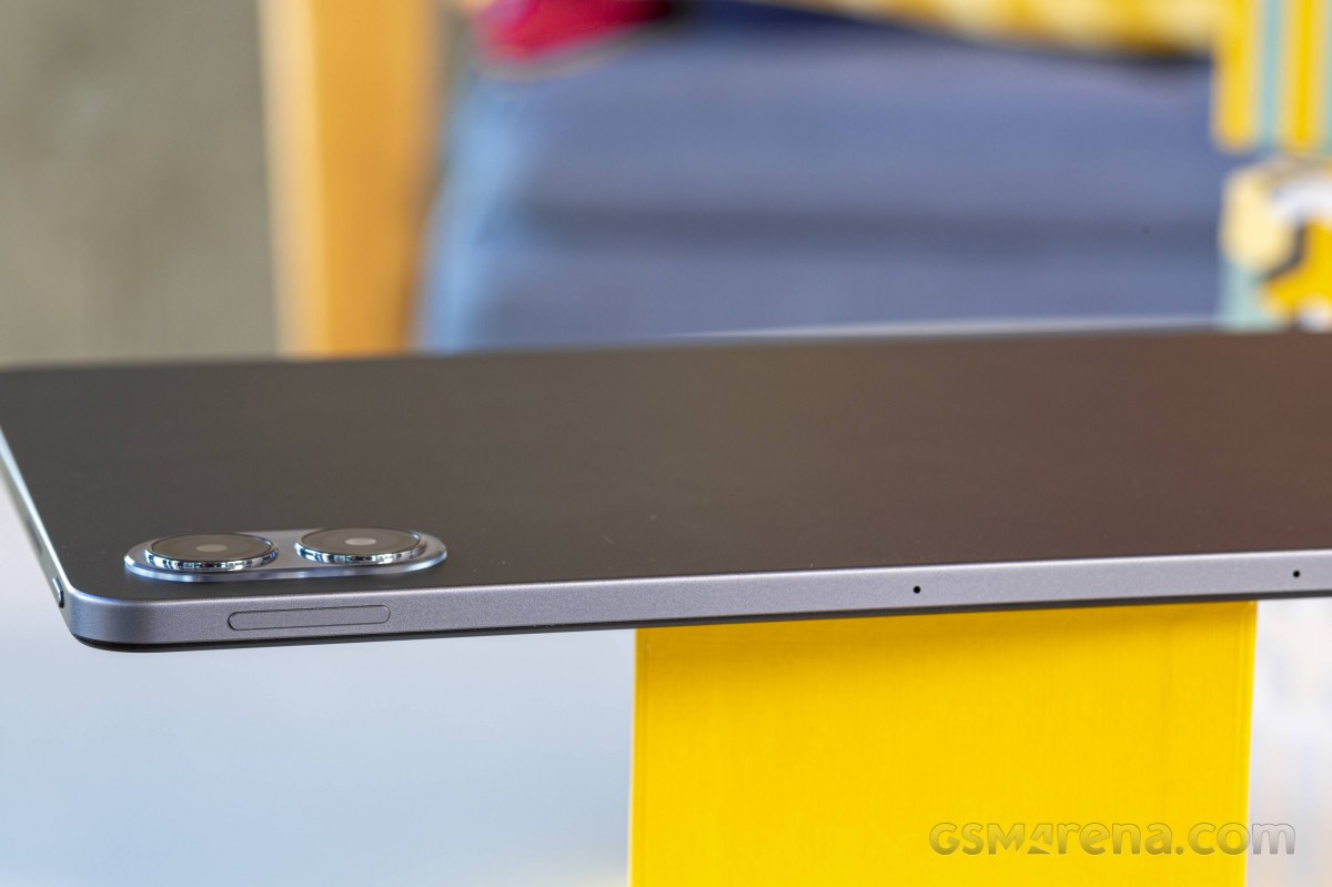 Xiaomi Redmi Pad 2 Pro review: Design, build quality, handling ...