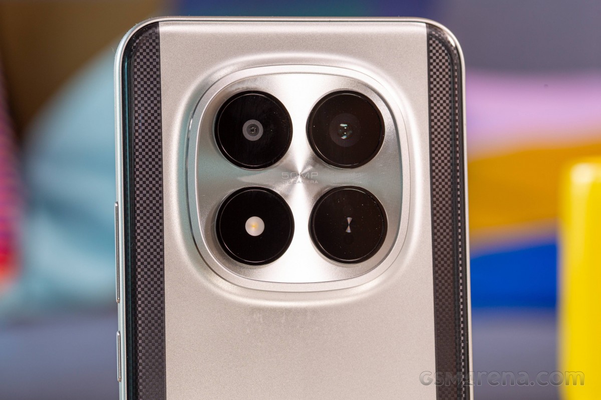 Poco M8 Pro review: Design, build quality, handling