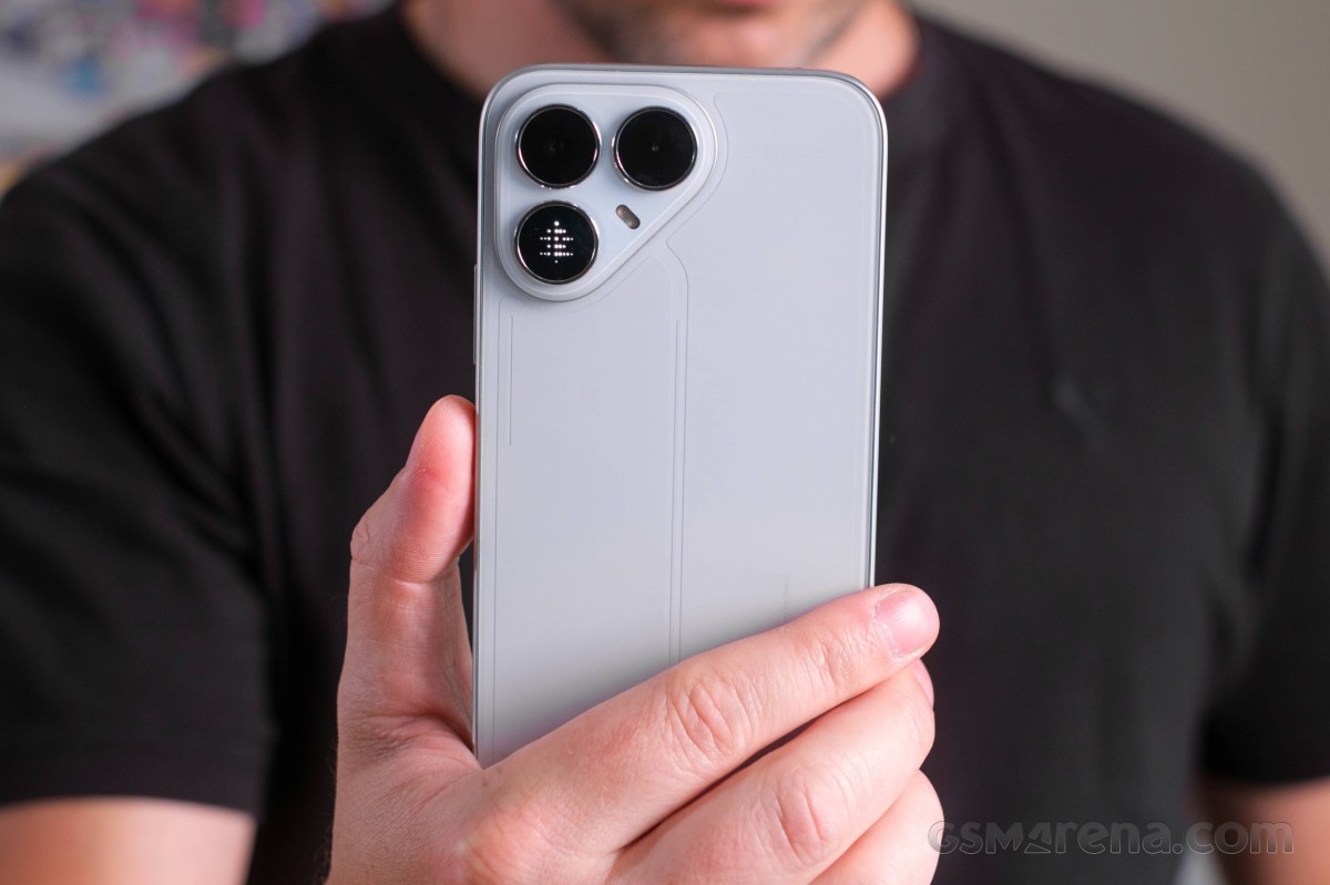 Tecno Pova 8 review: Design, build quality, handling