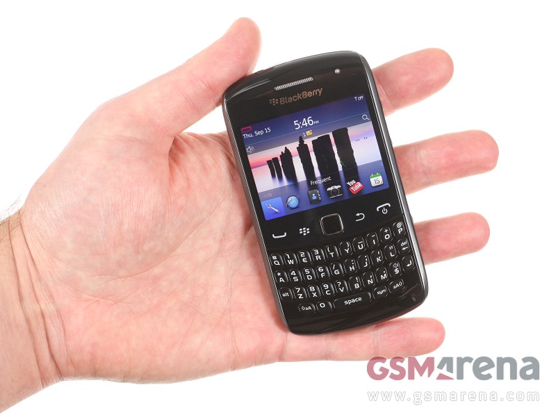 BlackBerry Curve 9360 pictures, official photos