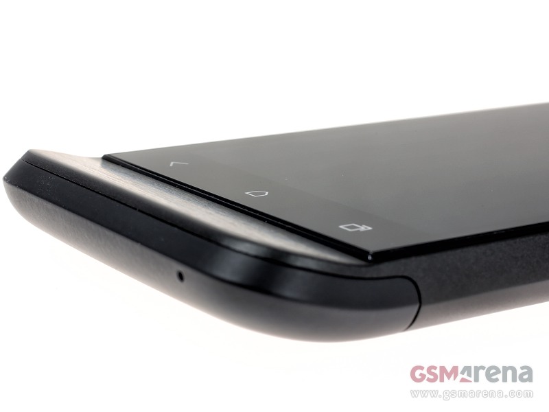 HTC One V pictures, official photos