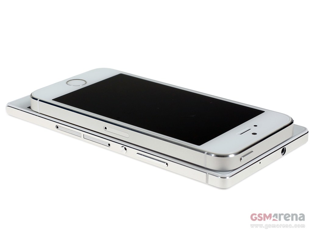 Huawei Ascend P7 pictures, official photos