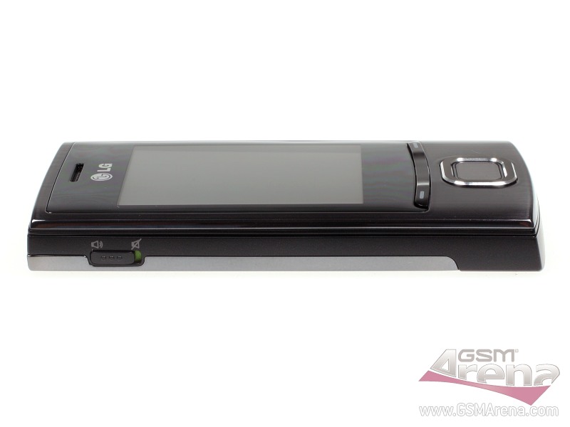 LG GD550 Pure pictures, official photos