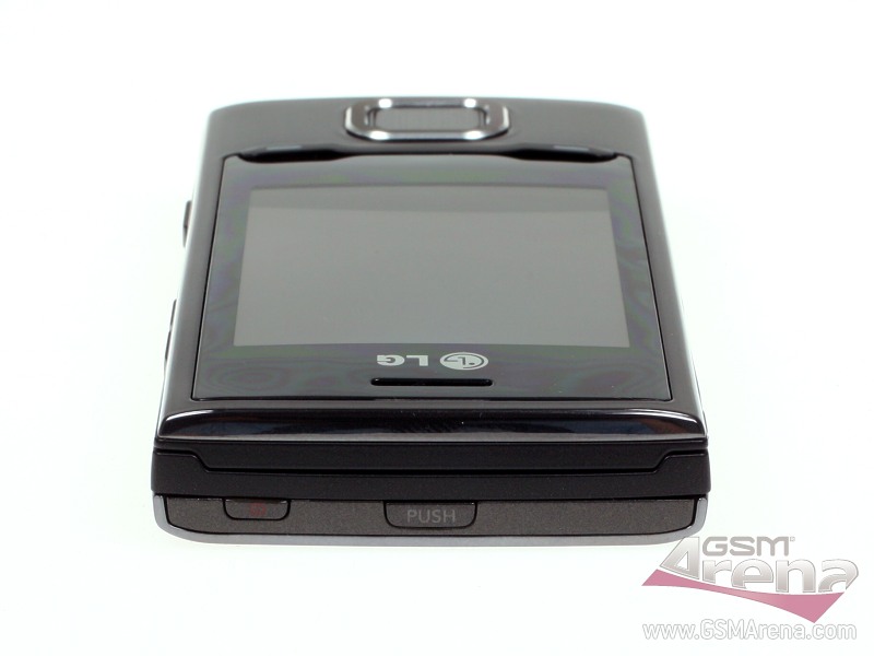 LG GD550 Pure pictures, official photos